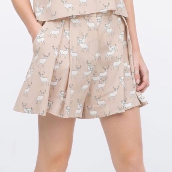 Zara | Shorts | Zara Deer Tan Pleated High Waisted Flowy Shorts M ...